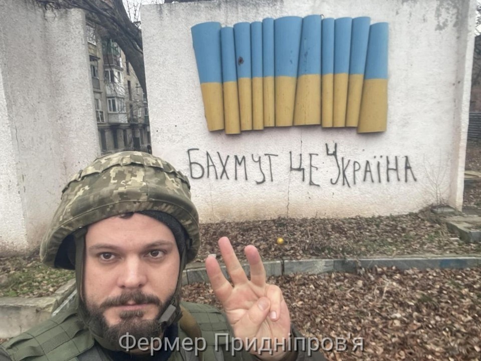 Паперовий маразм пора прибрати з бойових рот і батальйонів, - Андрій ...